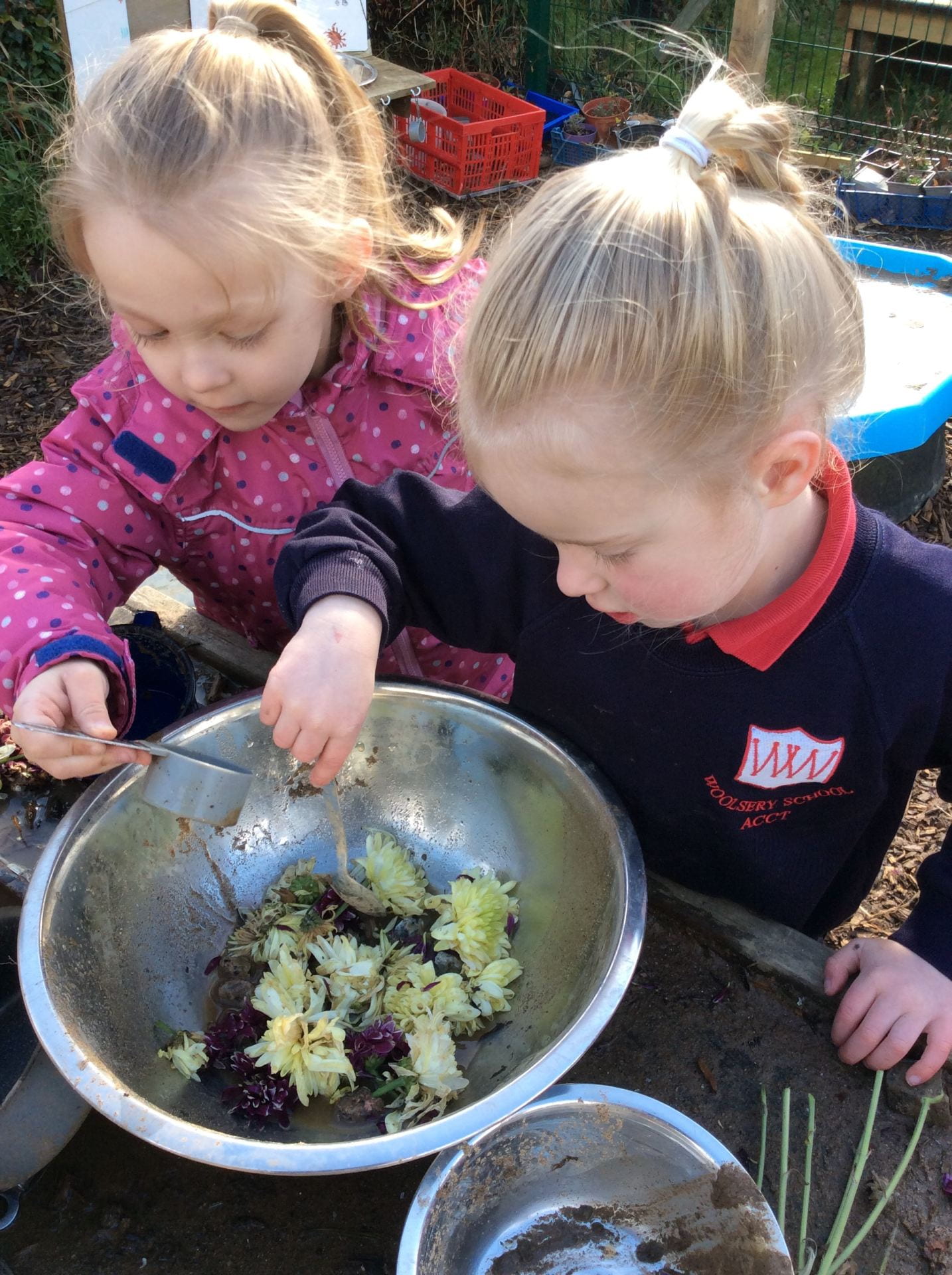 Playing to Learn Outside – Village Schools Partnership Blog