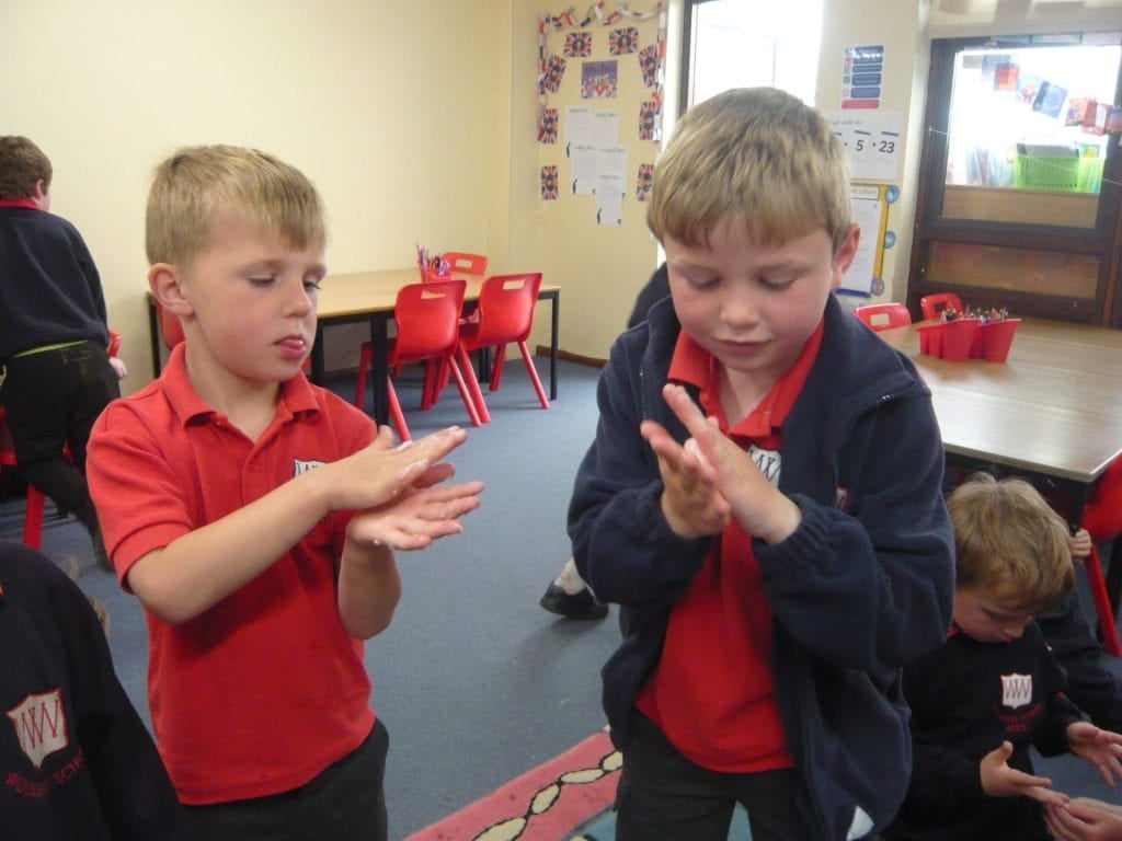 Science Week: Exploding lava slime – Village Schools Partnership Blog
