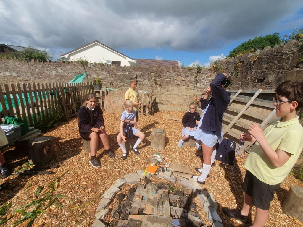 Summer solstice celerbrations – Village Schools Partnership Blog