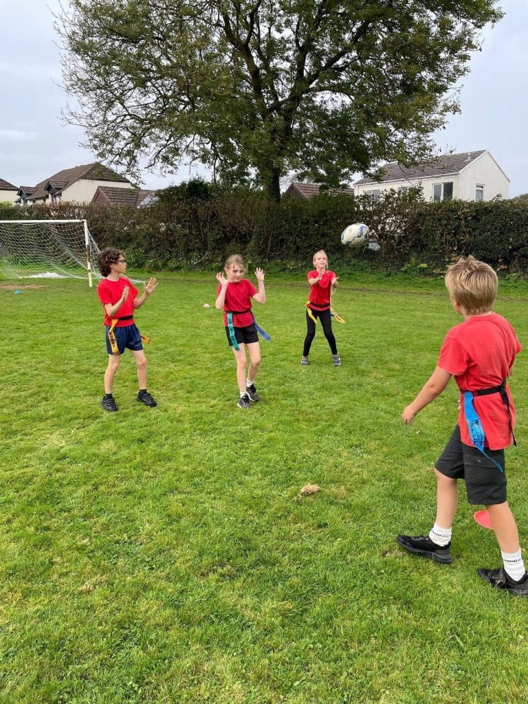 Ashmansworthy Tag rugby competition – Village Schools Partnership Blog