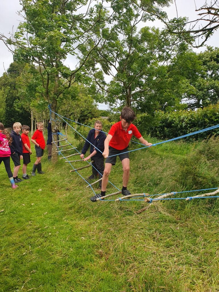 Ladder making and team work – Village Schools Partnership Blog