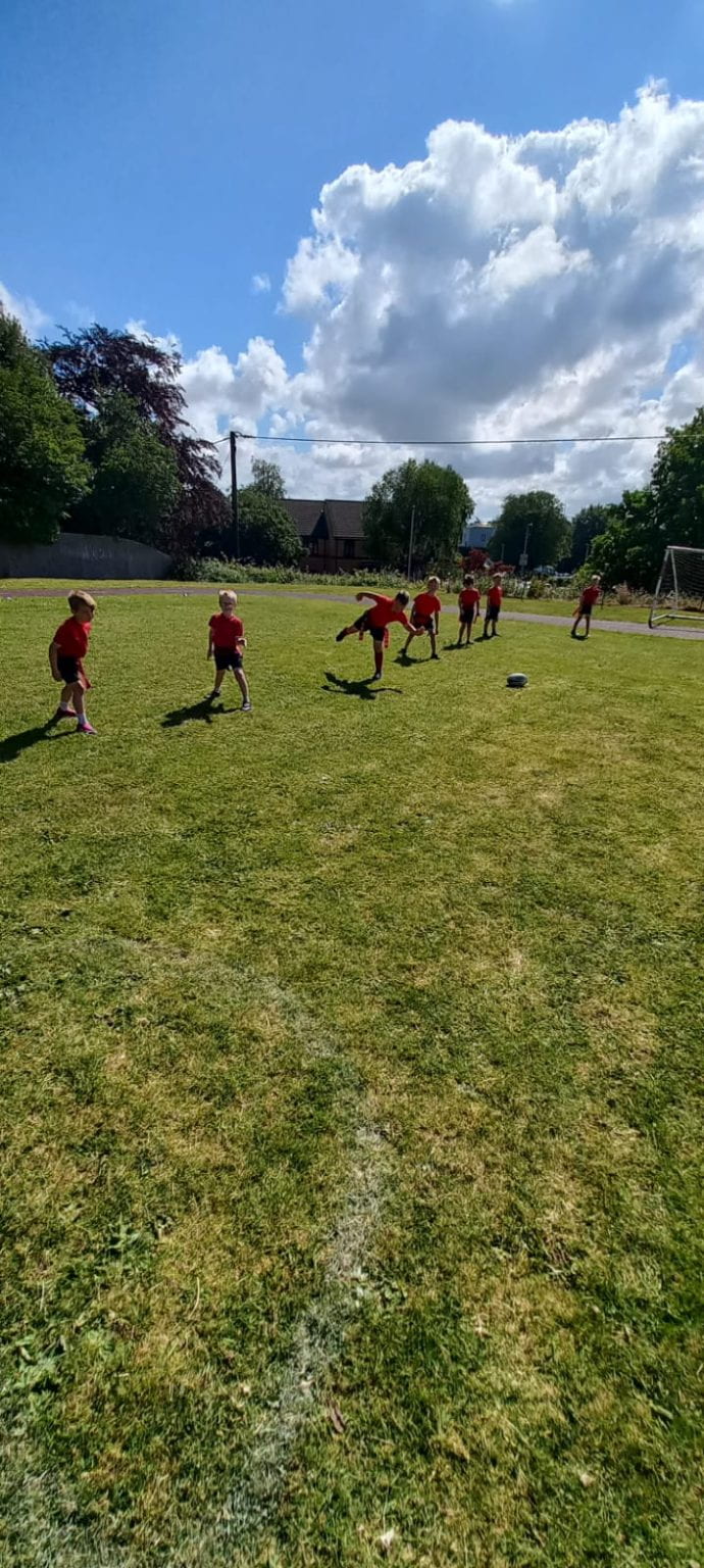 Year 2 Tag Rugby – Village Schools Partnership Blog